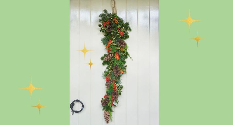 Kerstfestoen zelf maken, feestelijke kerst deurhanger - Groei & Bloei